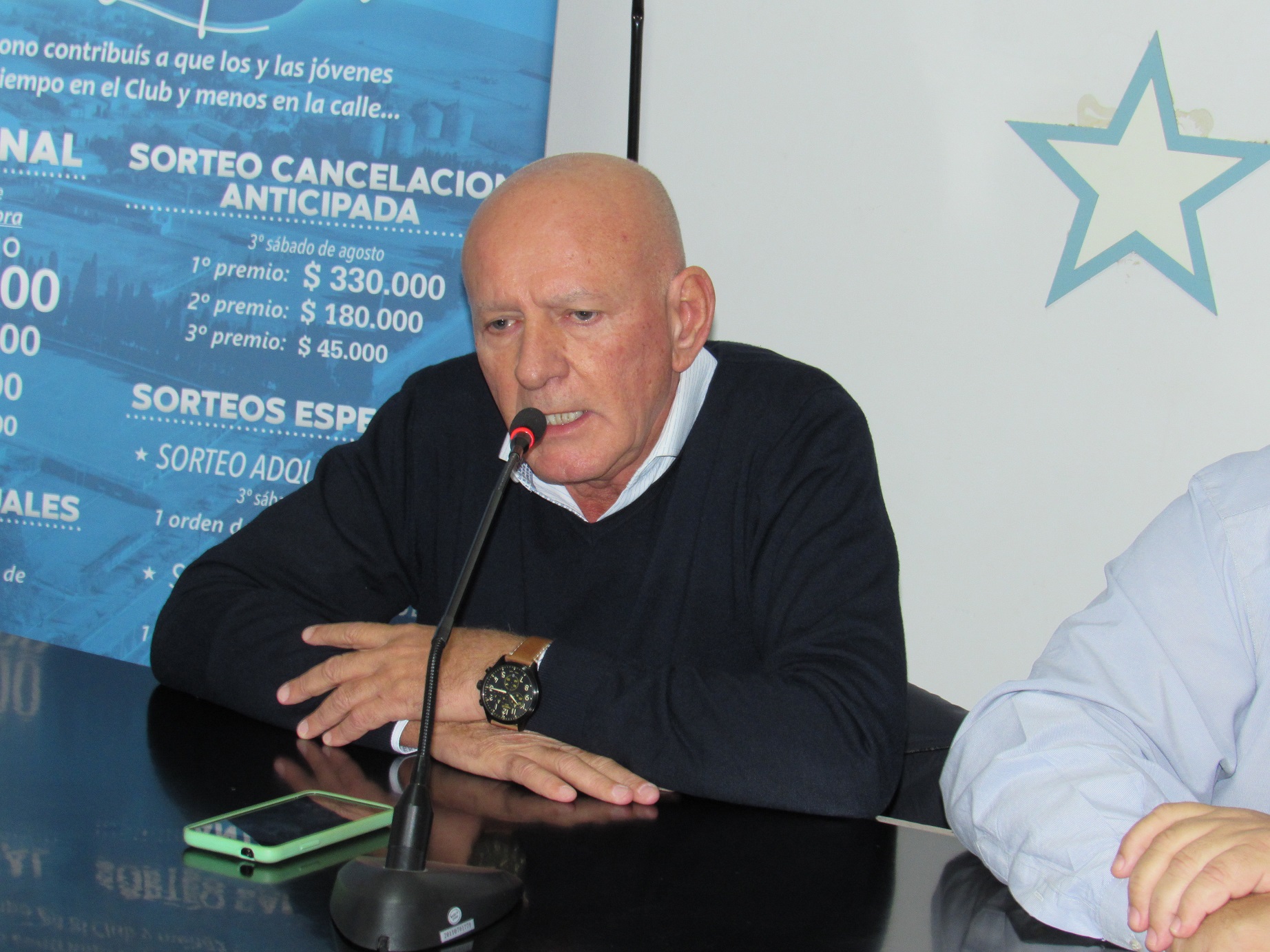 PREMIO AL "SOCIO DE FIERRO" DE ARGENTINO Y ANUNCIO DE NUEVAS OBRAS - RADIO LAS PAREJAS 95.5